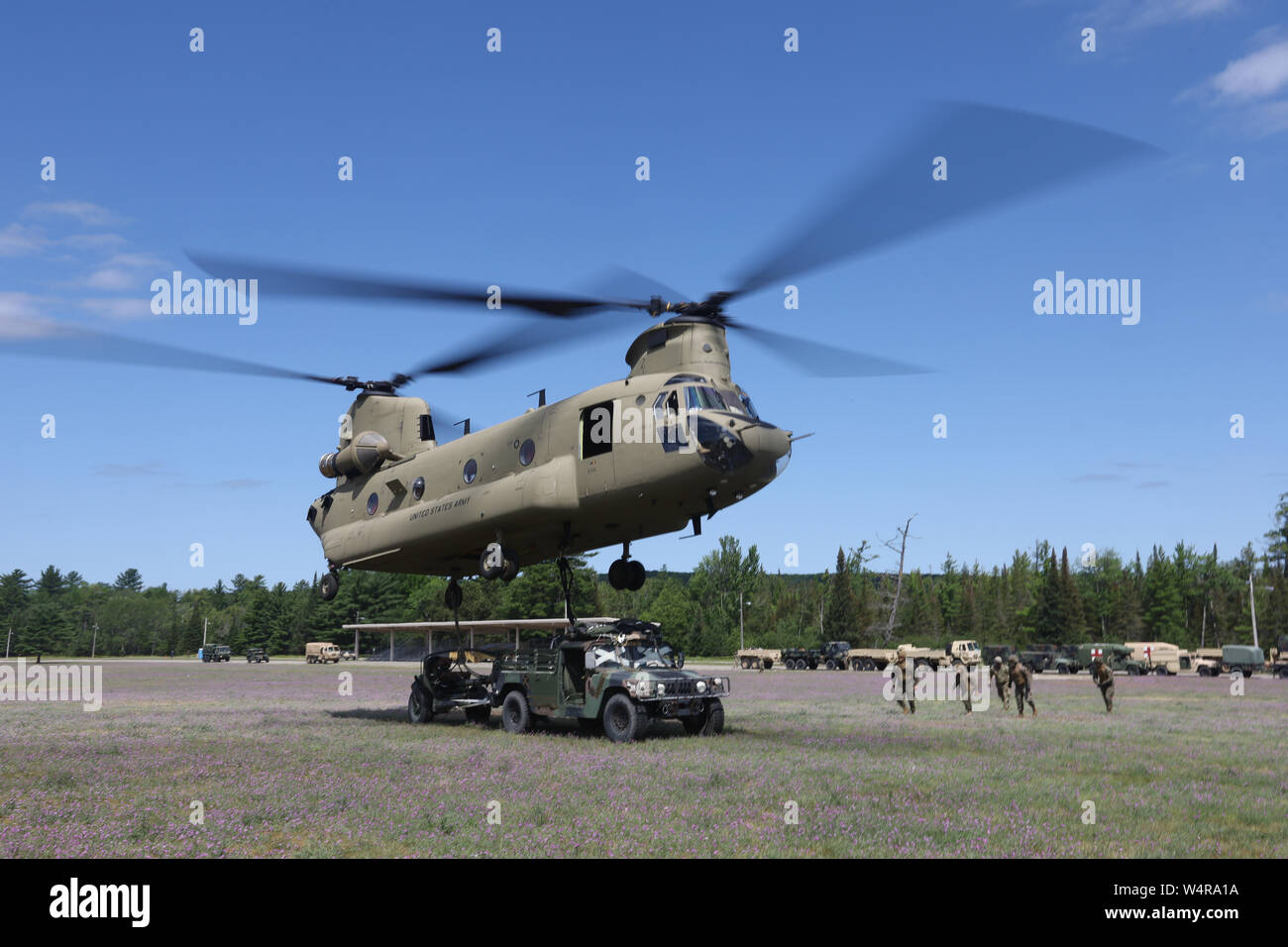 Combat logistics regiment 45 Banque de photographies et d’images à ...