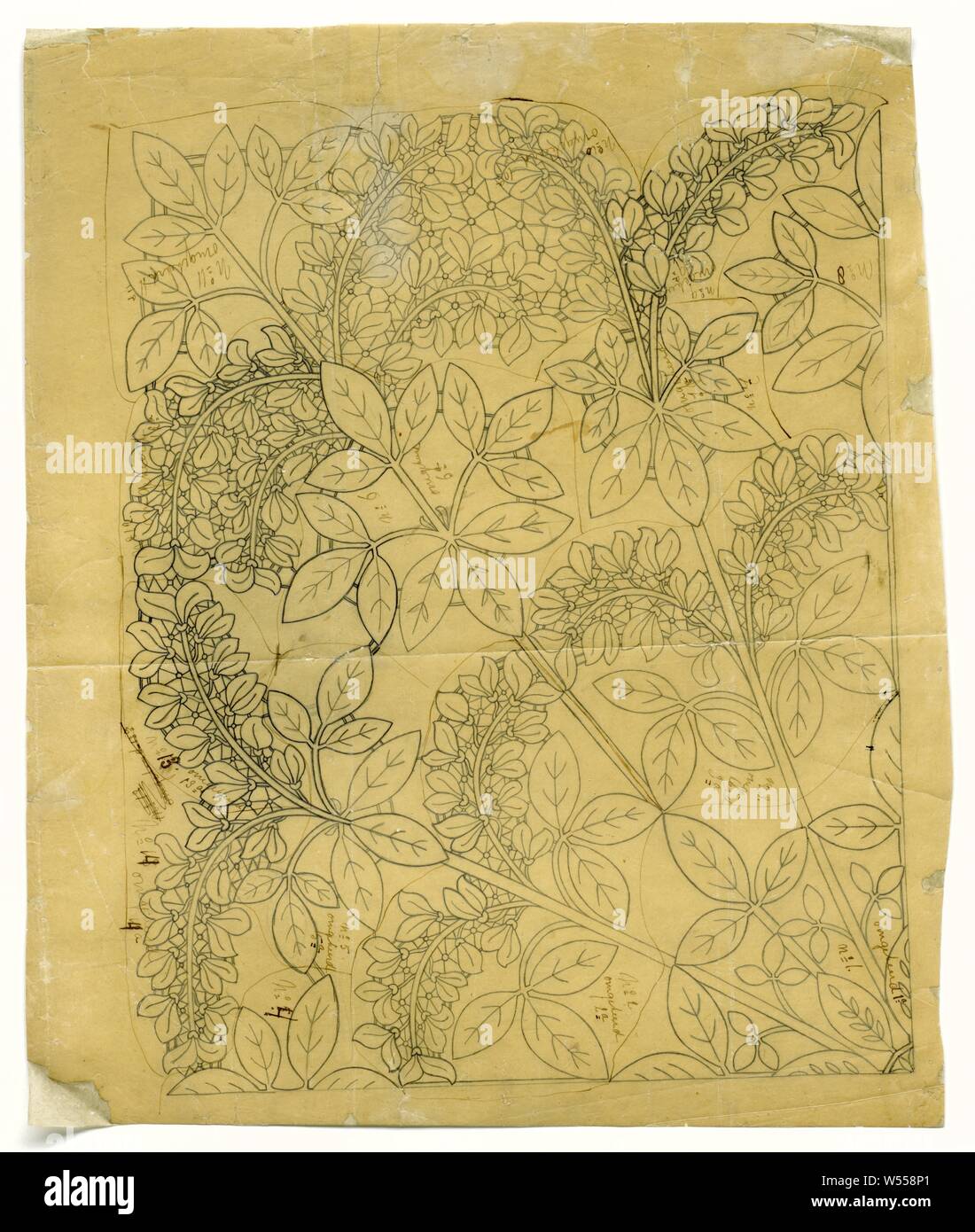 Dessin dessin sur calque pour un tapis avec dentelle aux branches et ...