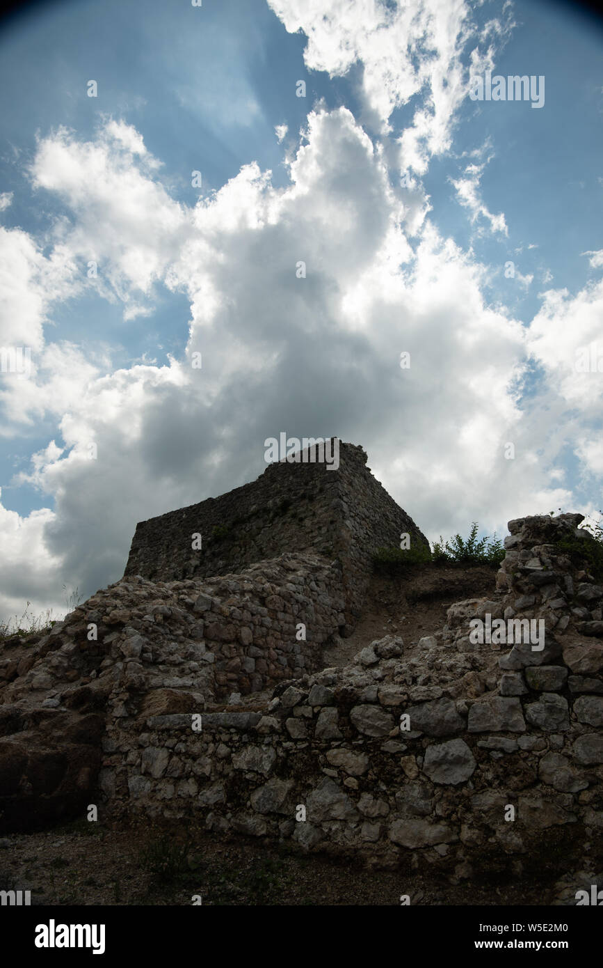 Stari graf Banque de photographies et d’images à haute résolution - Alamy