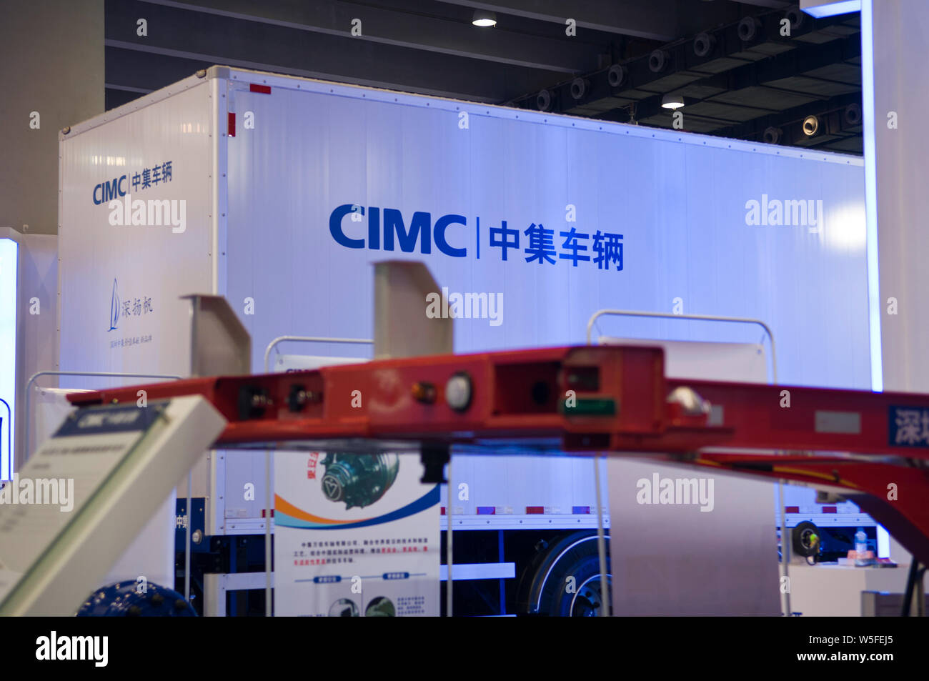 Conteneurs cimc Banque de photographies et d’images à haute résolution ...