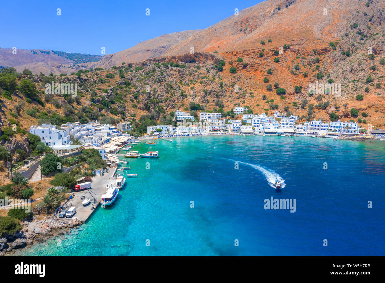 Loutro chania Banque de photographies et d’images à haute résolution ...