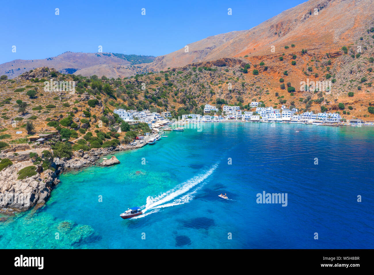 Loutro chania Banque de photographies et d’images à haute résolution ...