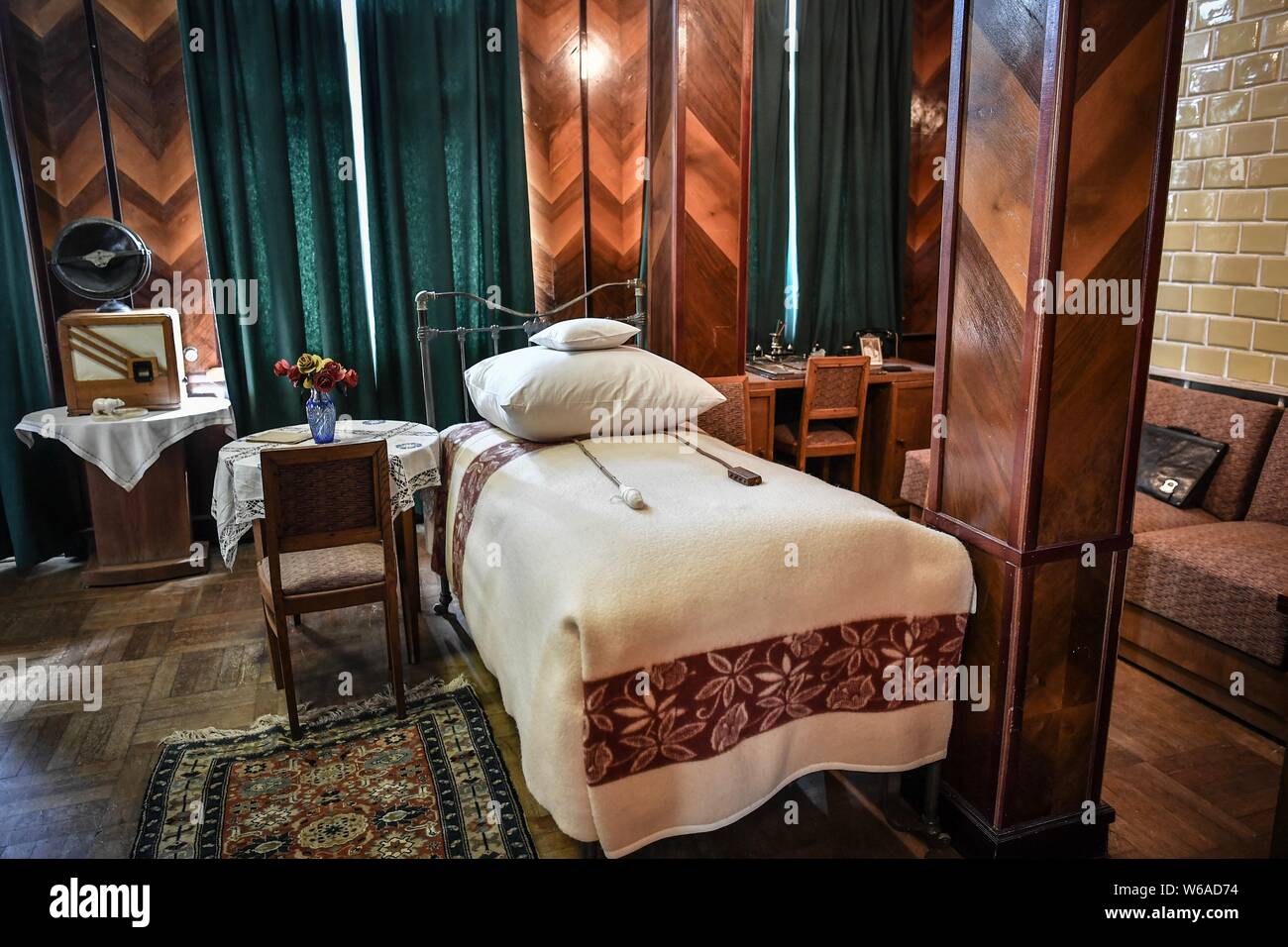 Vue de l'intérieur de l'État littéraire et Musée Mémorial de l'écrivain ...