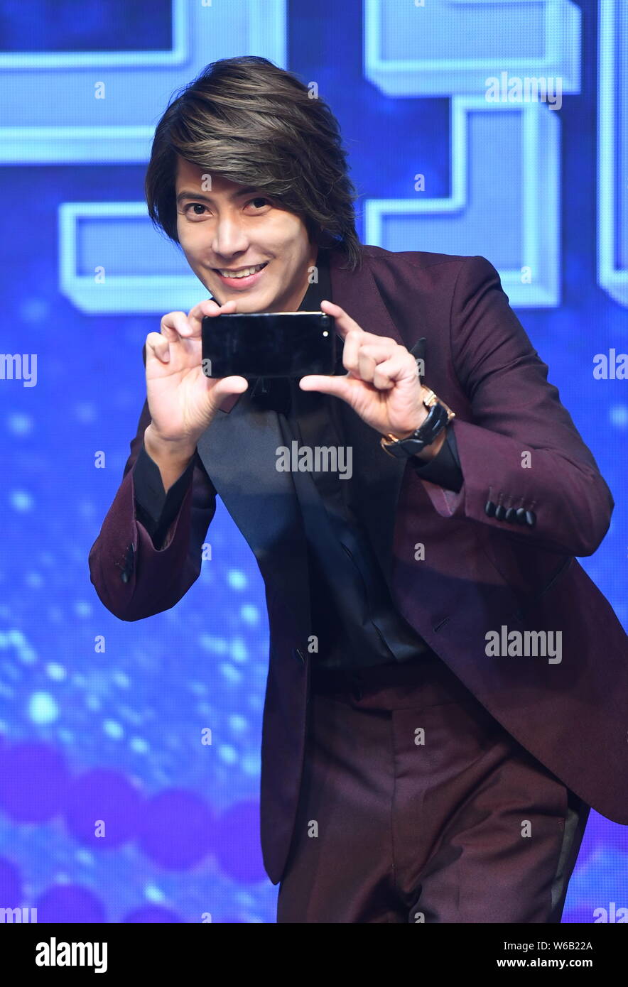 Tomohisa yamashita Banque de photographies et d’images à haute résolution - Alamy