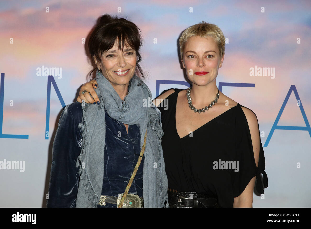 1 août, 2019, Sydney, NSW, Australie : RACHEL WARD et sa fille Matilda ...