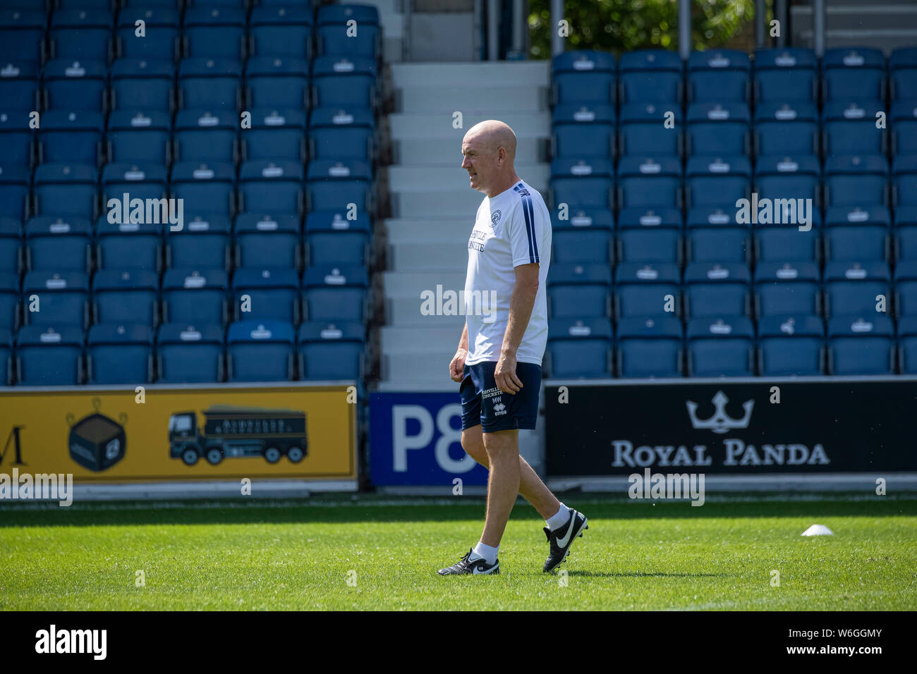 Qpr manager Banque de photographies et d’images à haute résolution - Alamy