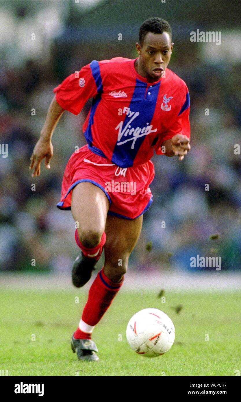 Football ian wright Banque de photographies et d’images à haute ...