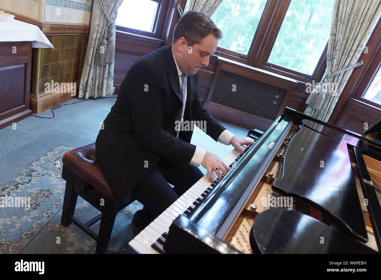 Tyler hay Banque de photographies et d’images à haute résolution - Alamy