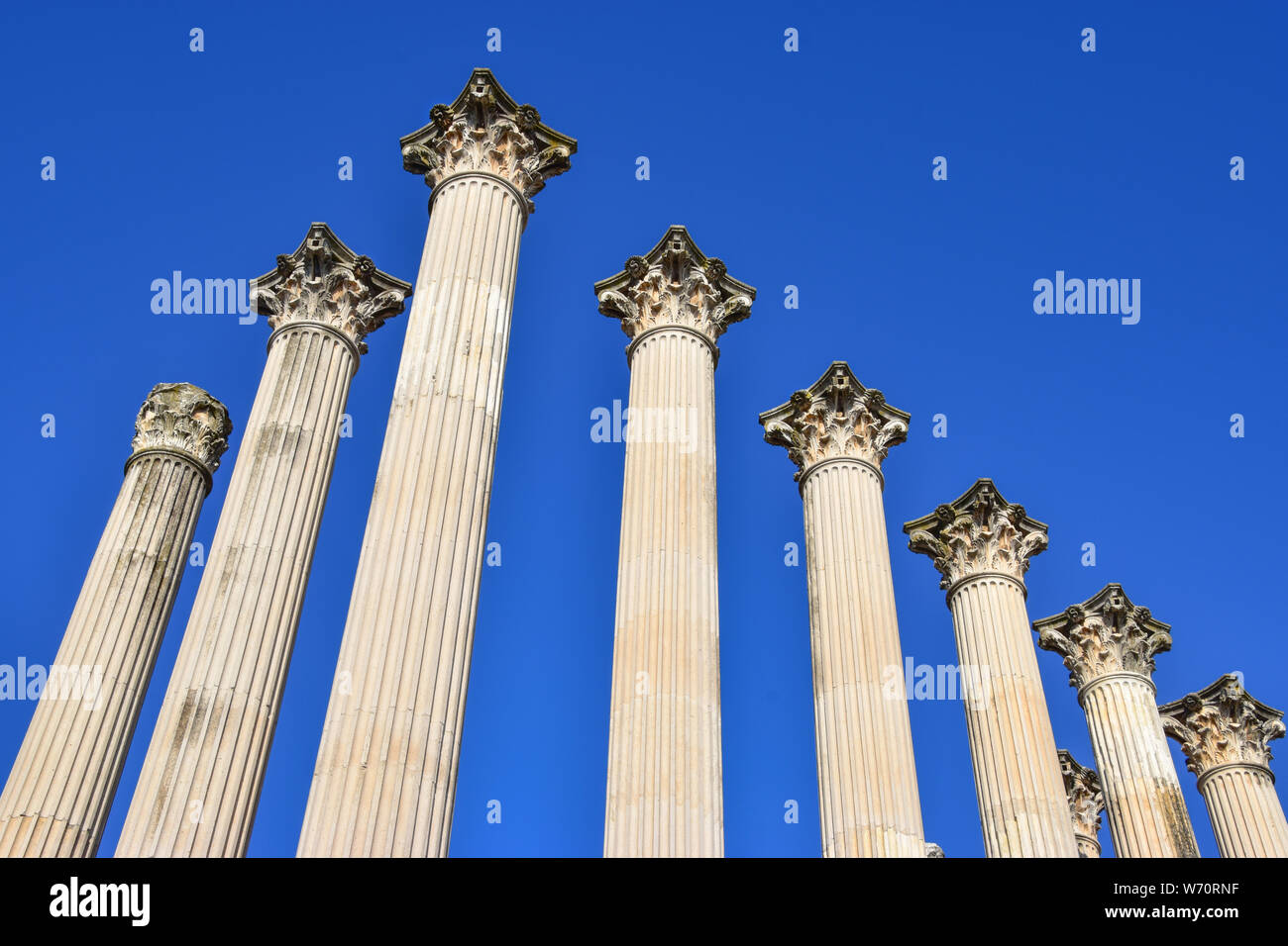 Colonnes romaines Banque de photographies et d’images à haute ...