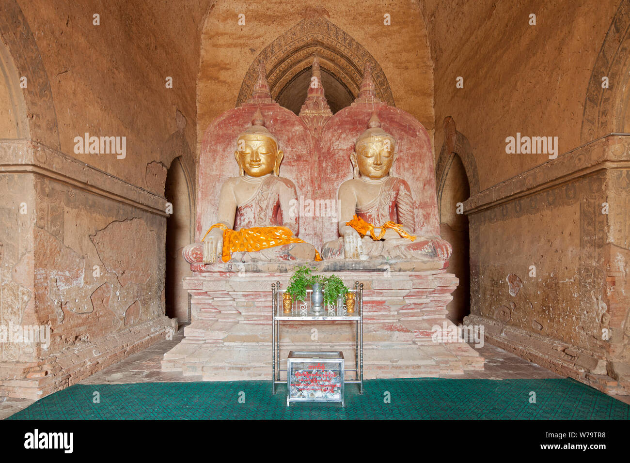Myanmar birmanie dhammayangyi temple Banque de photographies et d ...