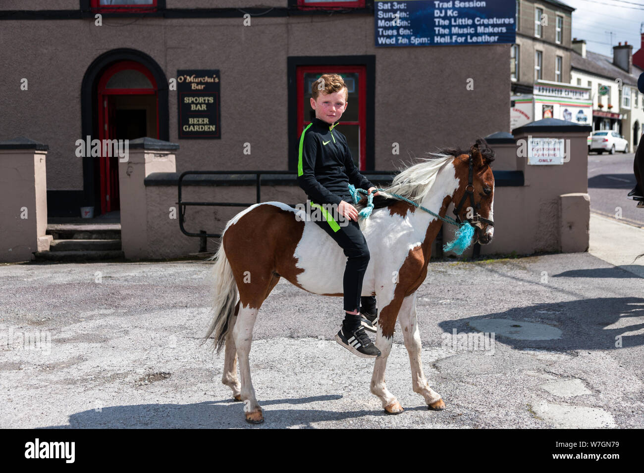 Ballabuidhe foire aux chevaux Banque de photographies et d’images à ...