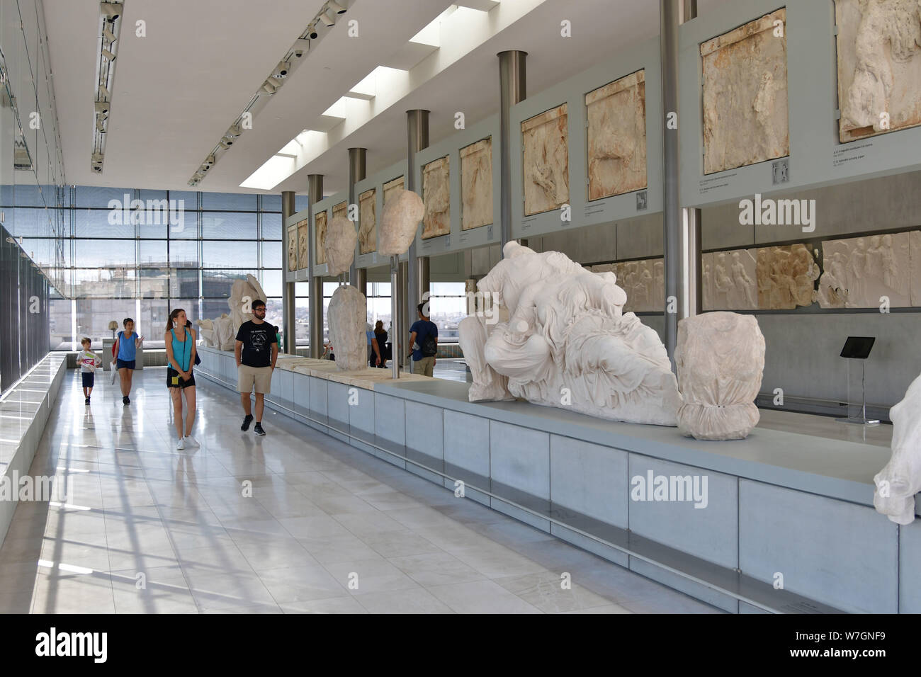 Acropolis museum athens interior Banque de photographies et d’images à ...