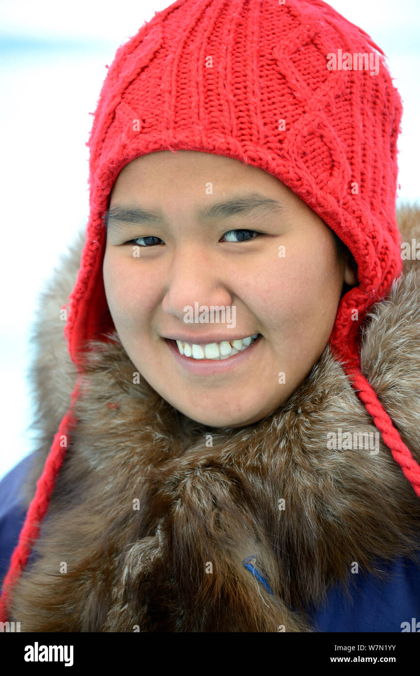 Inuit portrait Banque de photographies et d’images à haute résolution ...
