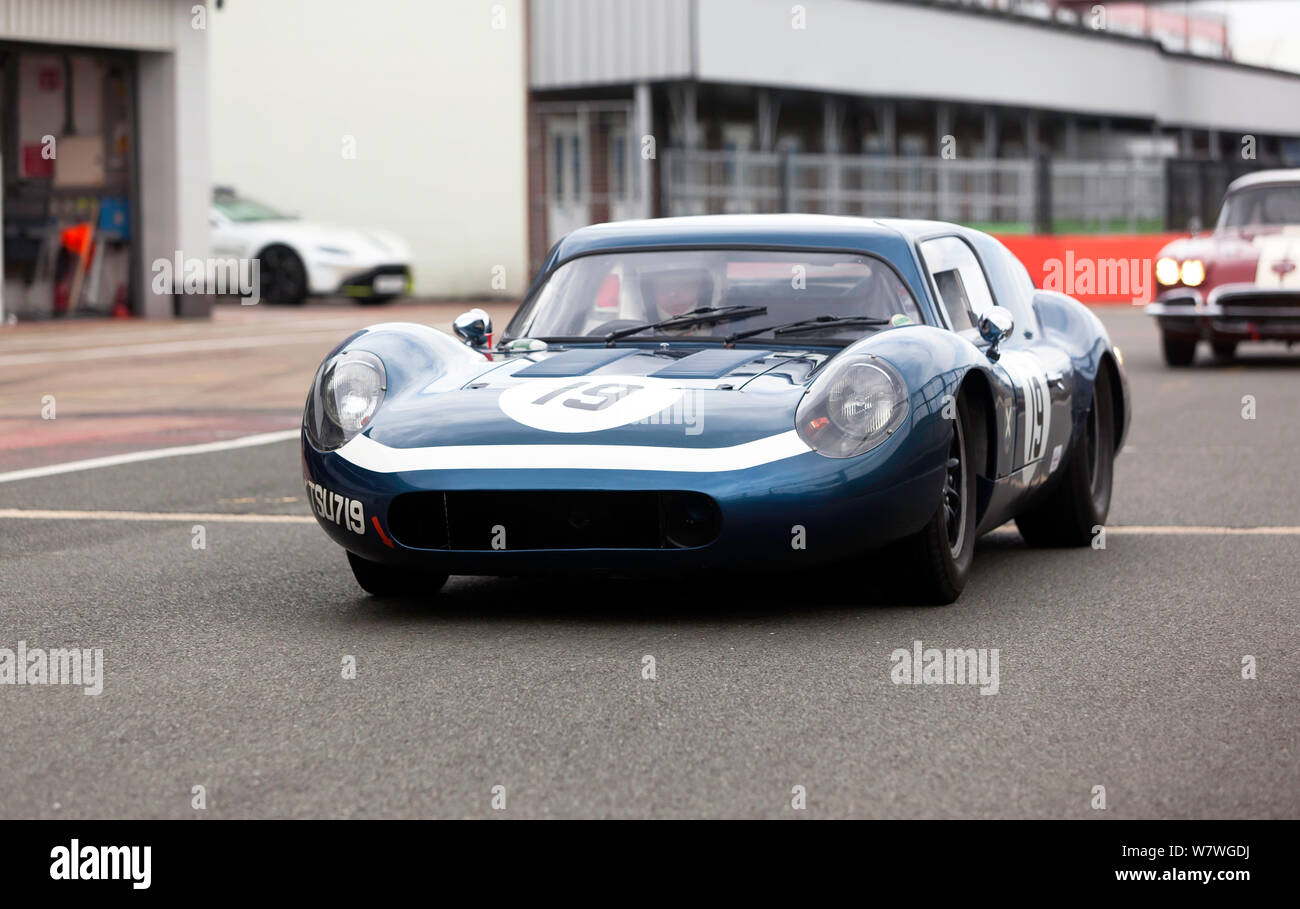 Tojeiro ford Banque de photographies et d’images à haute résolution - Alamy