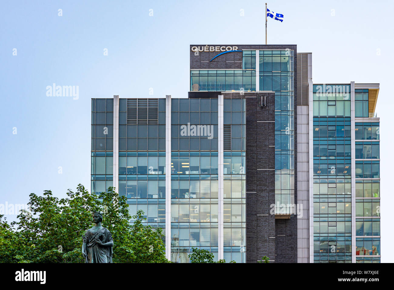 Logo de quebecor Banque de photographies et d’images à haute résolution ...