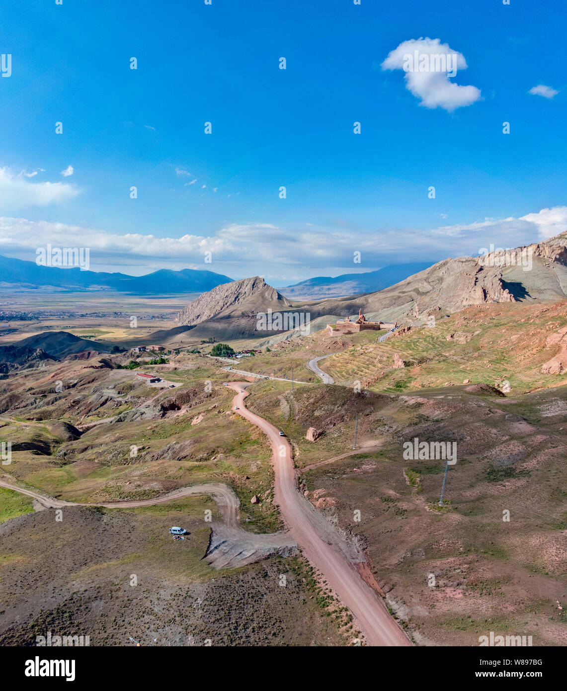 Chemins de terre Banque de photographies et d’images à haute résolution ...