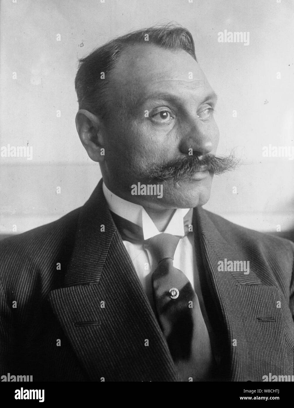 Louis delage Banque de photographies et d’images à haute résolution - Alamy