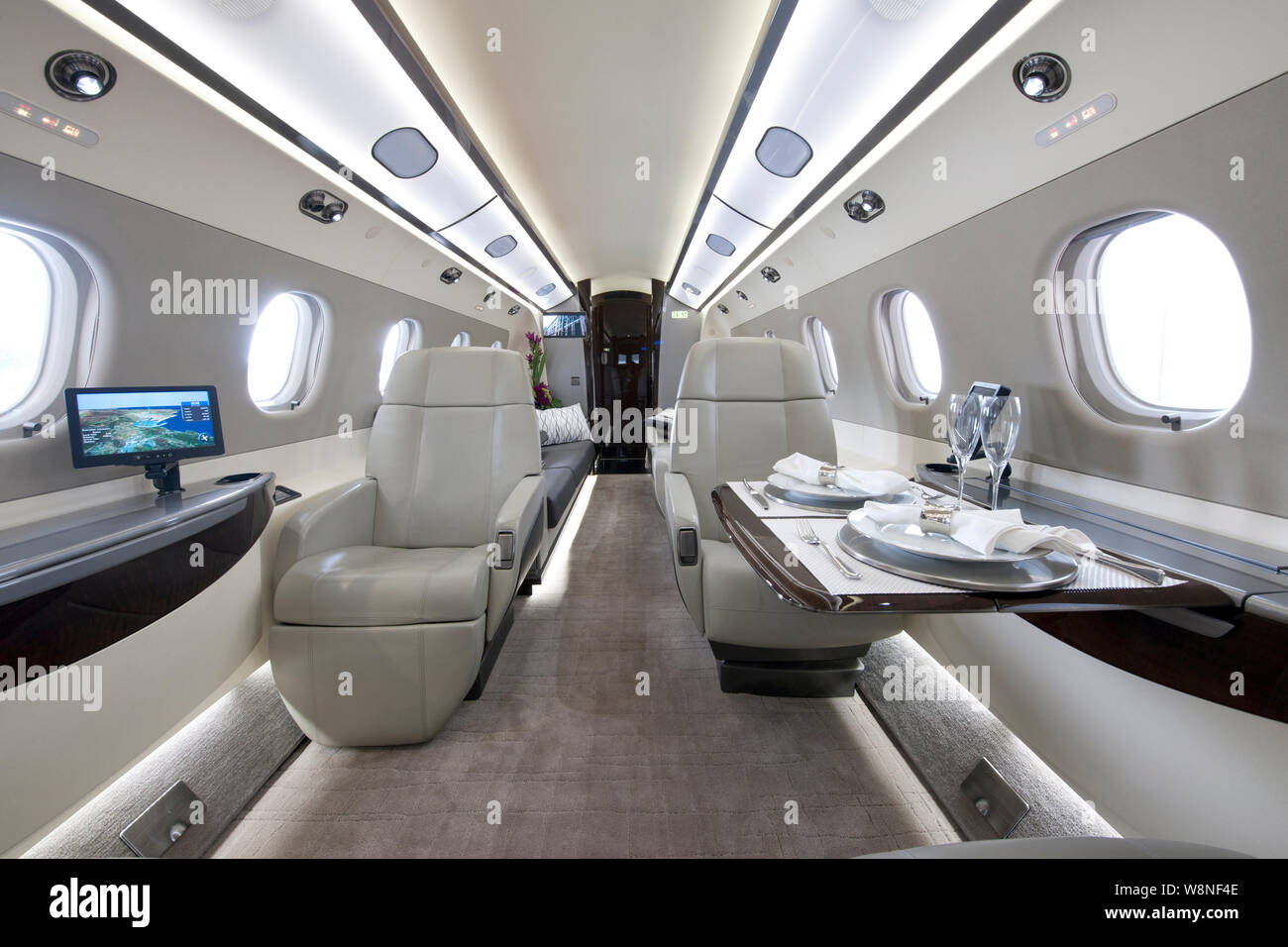 Embraer jet aircraft Banque de photographies et d’images à haute ...