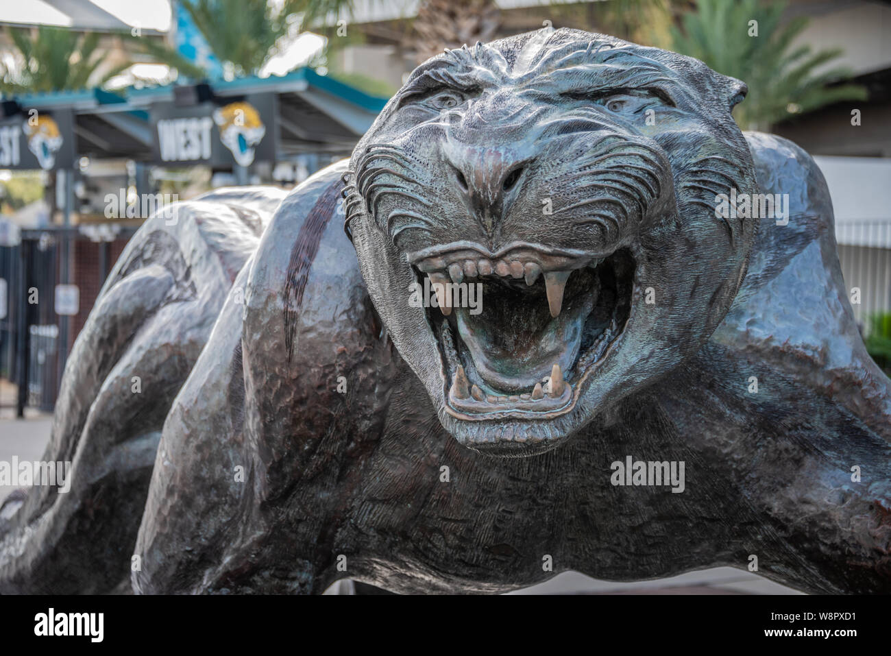 Sculpture jaguars de jacksonville Banque de photographies et d’images à ...