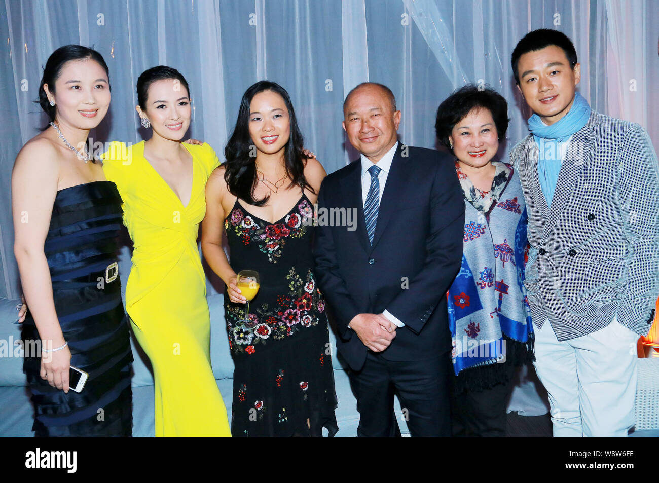 Annie woo Banque de photographies et d’images à haute résolution - Alamy