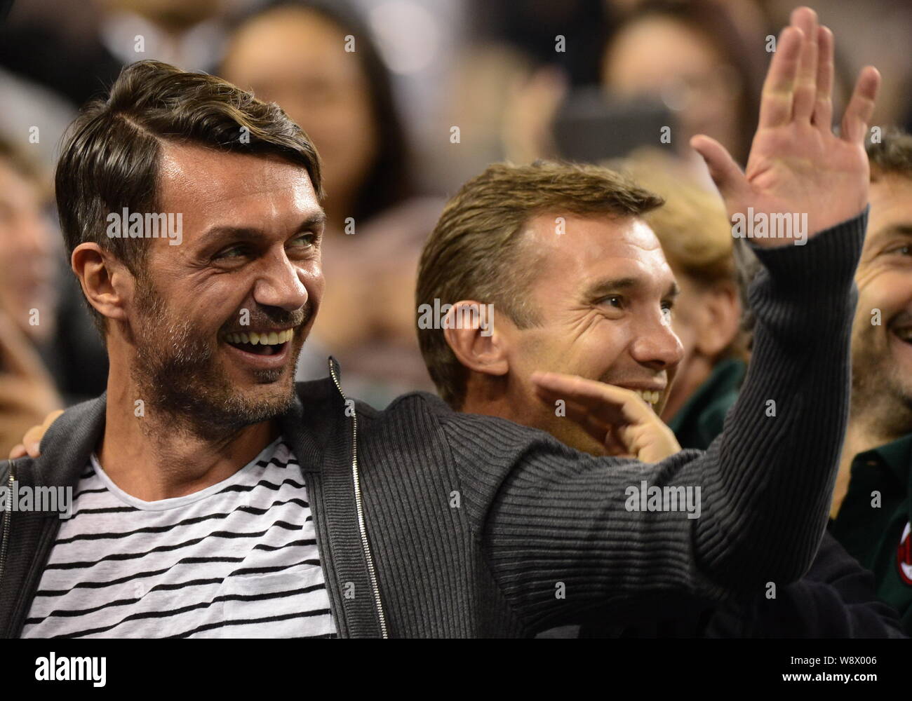 Paolo maldini and andriy shevchenko Banque de photographies et d’images ...