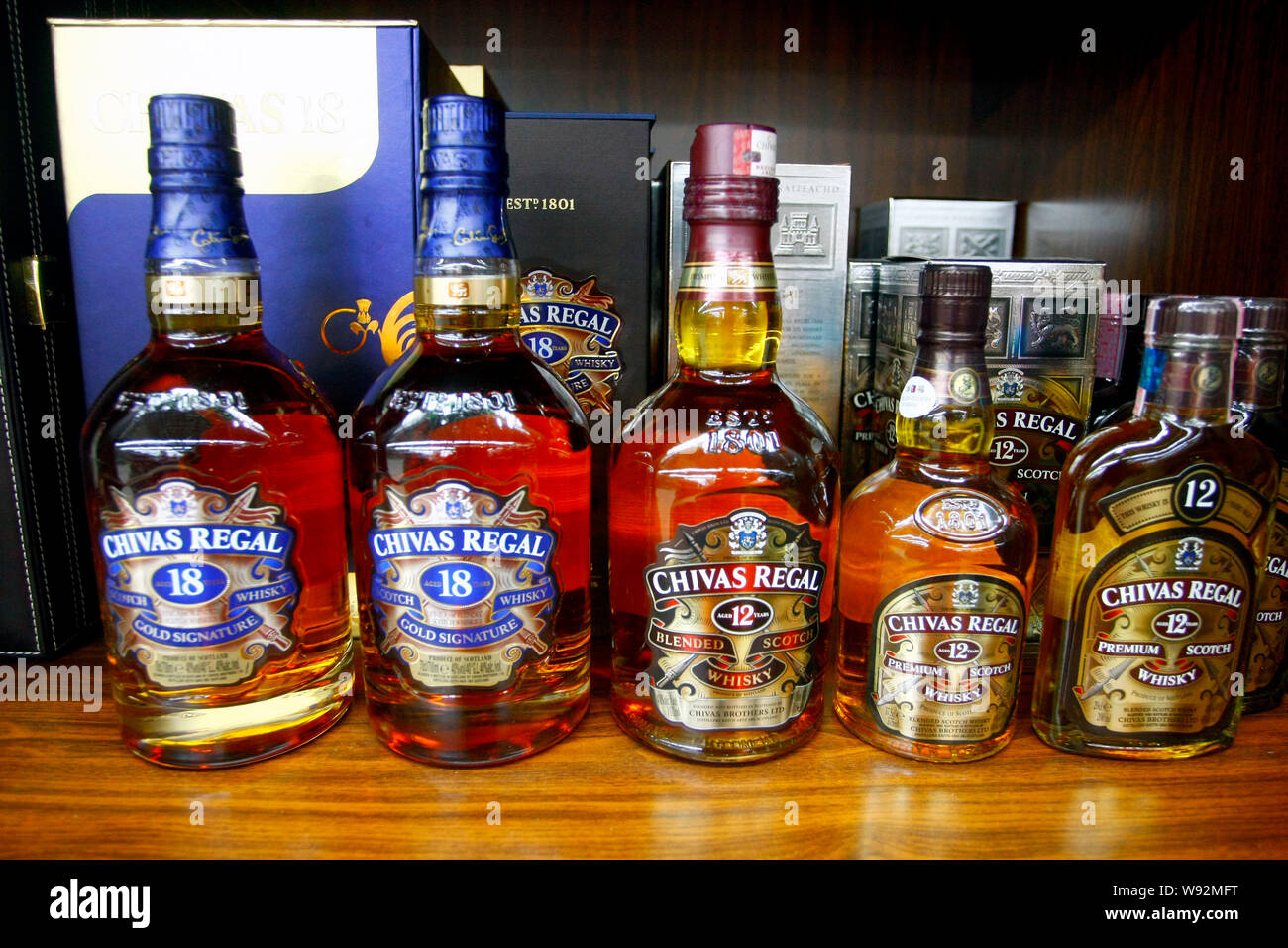 Pernod ricard sa Banque de photographies et d’images à haute résolution ...