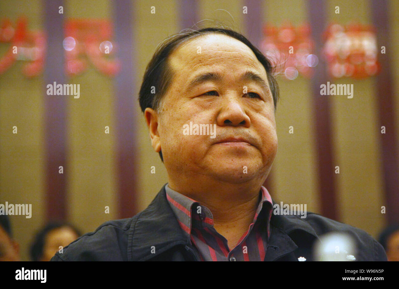 --FILE--auteur et l'écrivain chinois Mo Yan assiste à une nouvelle ...