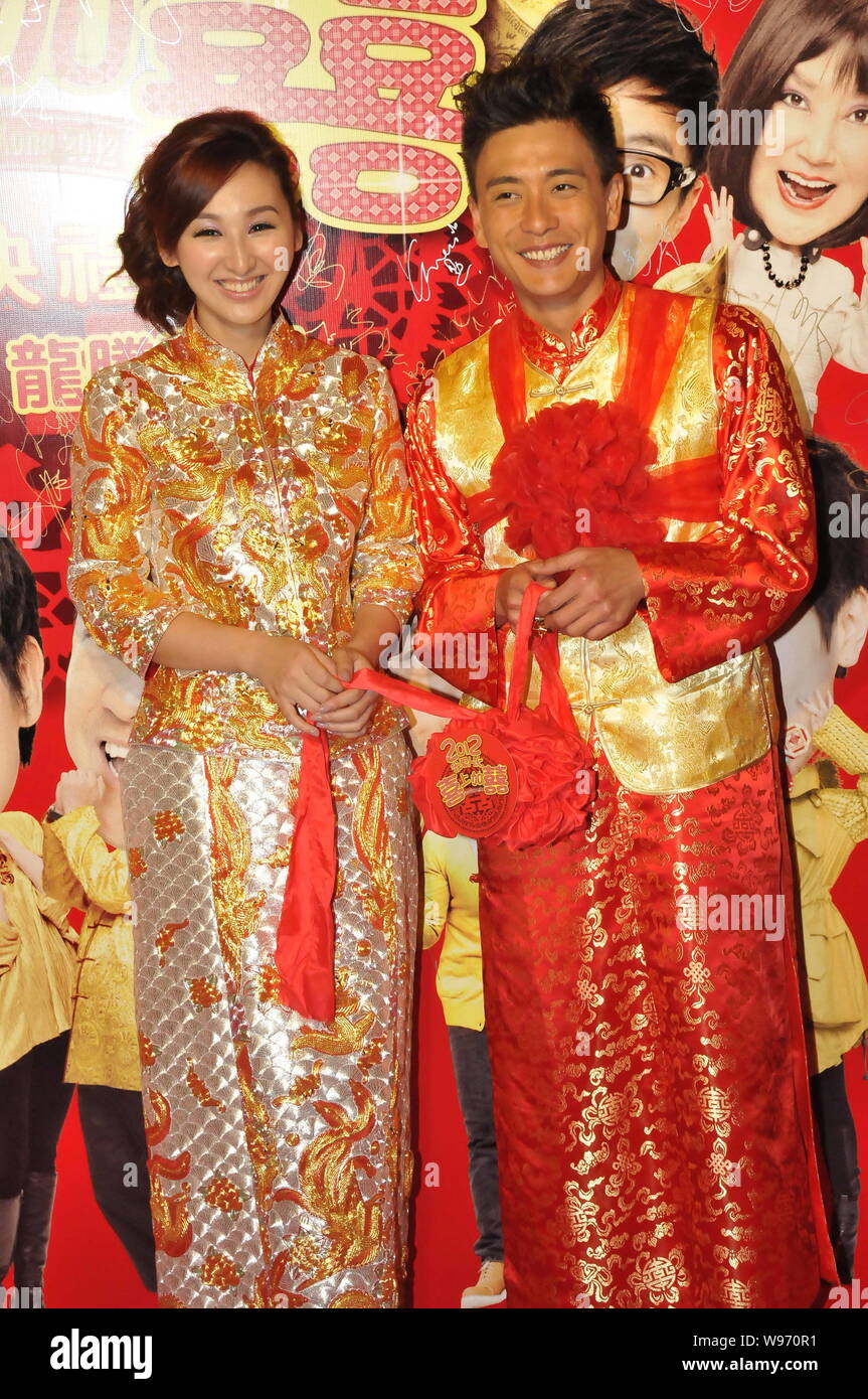 L'actrice Samantha Ko Hong Kong et l'acteur Bosco Wong posent au cours ...