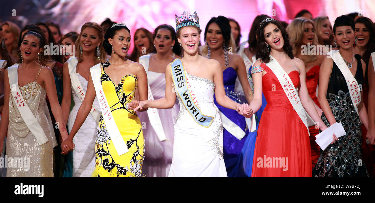 Miss world 2010 alexandria mills Banque de photographies et d’images à ...