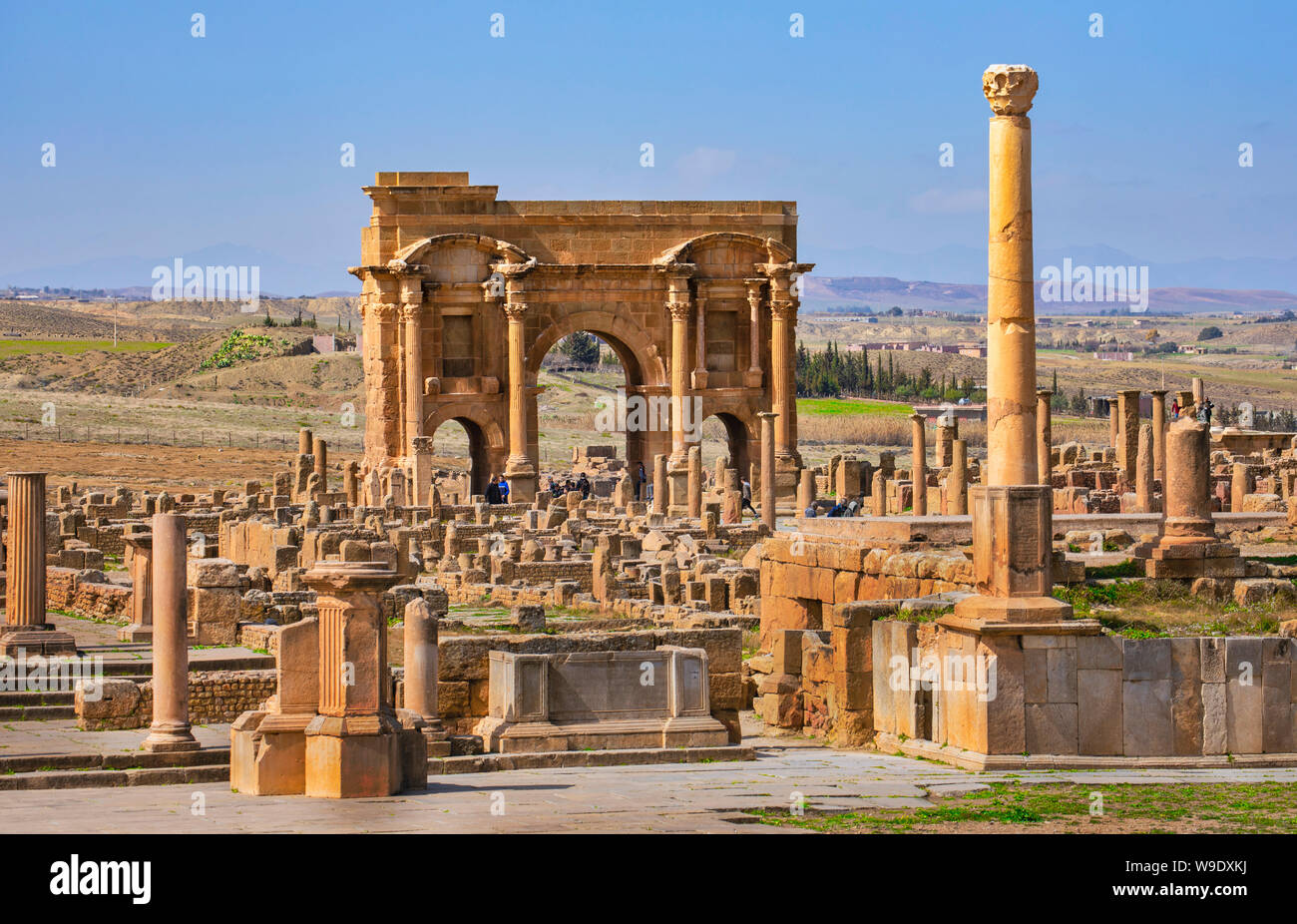 Timgad algérie Banque de photographies et d’images à haute résolution ...