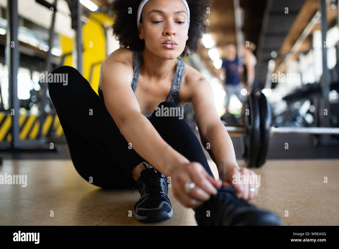 African american female fitness model Banque de photographies et d ...