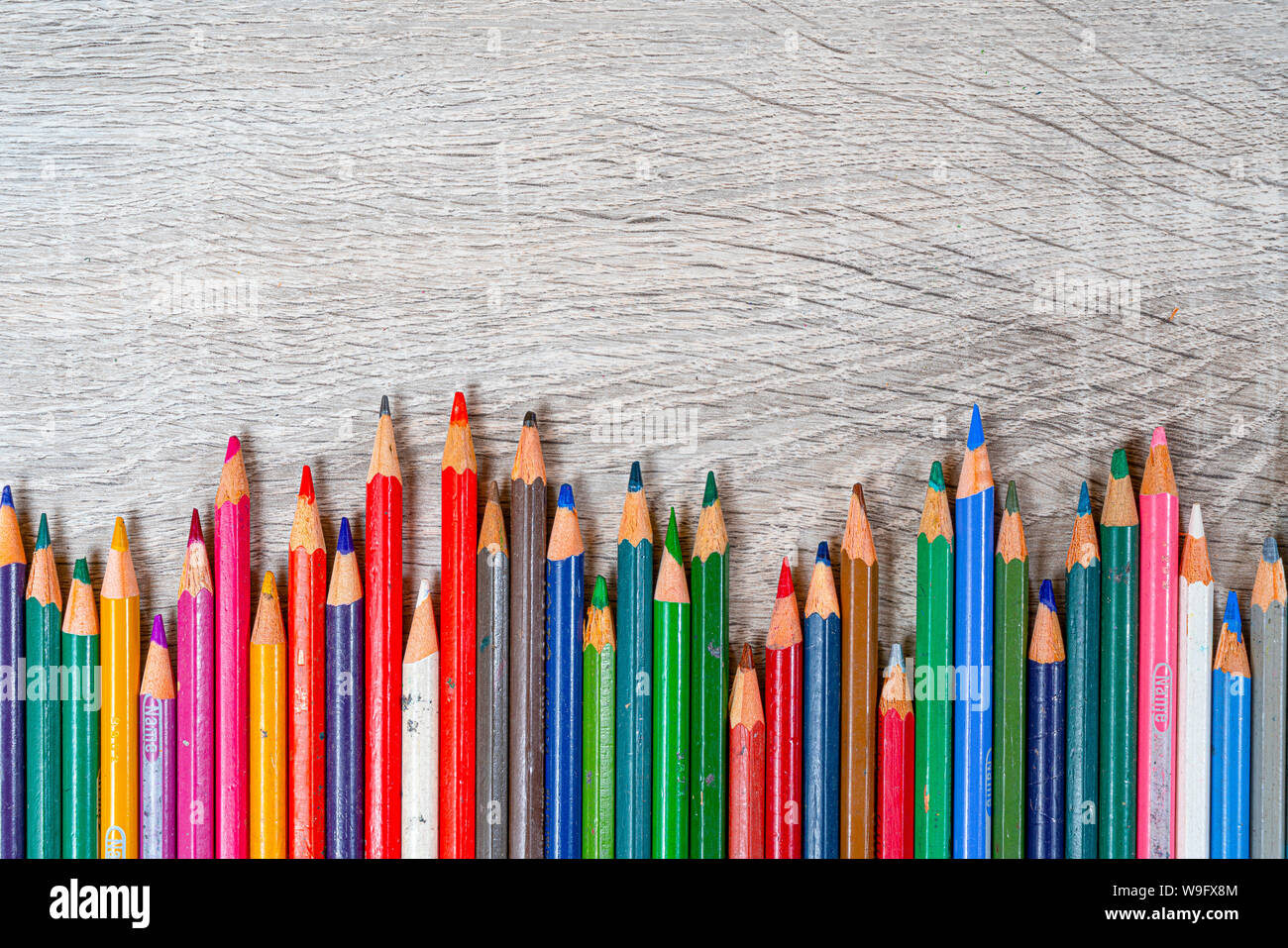 Dessin aux crayons de couleur Banque de photographies et d’images à ...