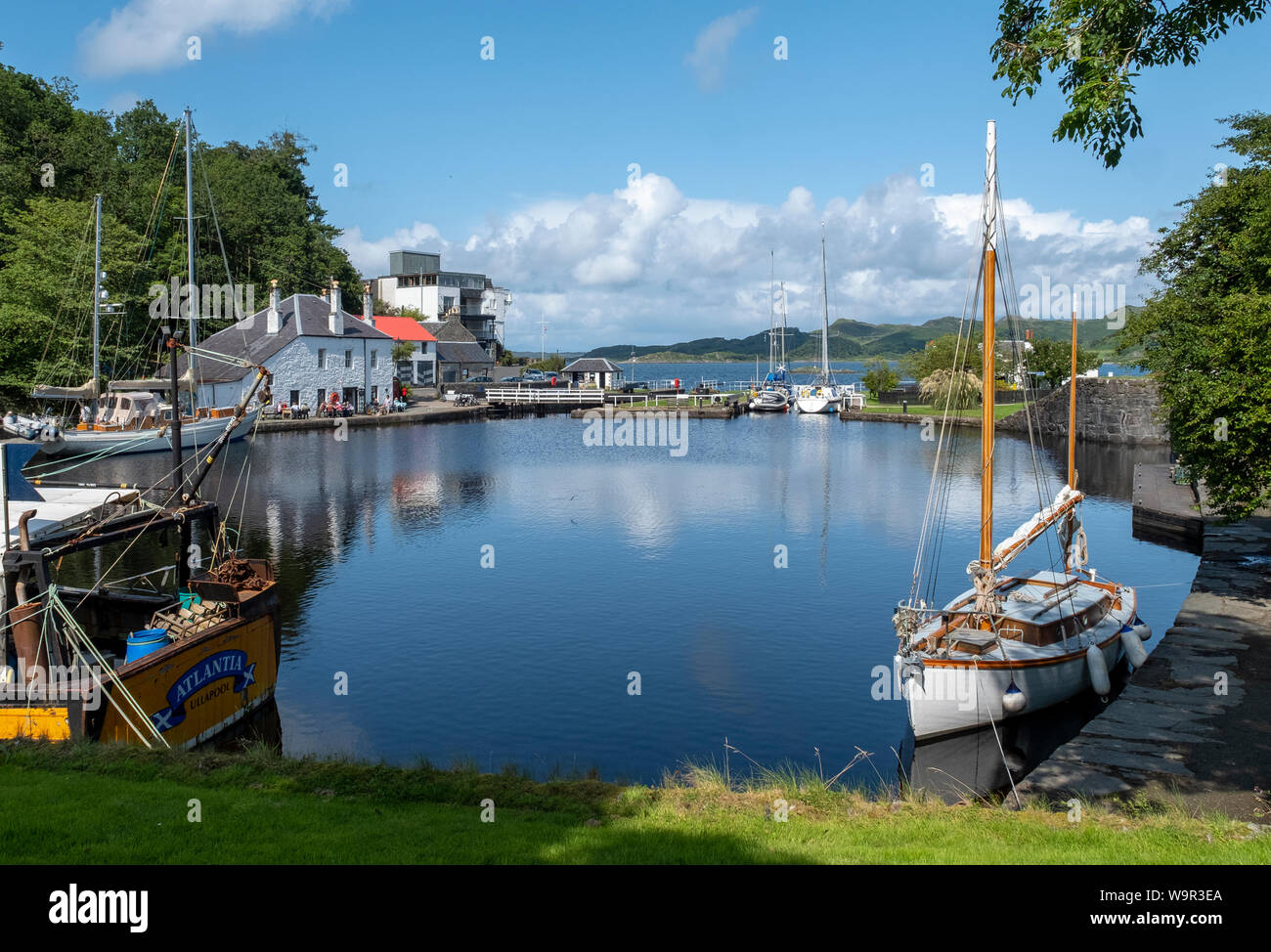 Crinan sea lock Banque de photographies et d’images à haute résolution ...