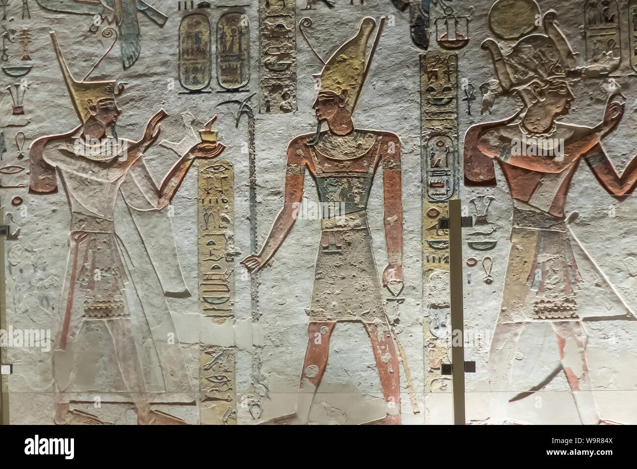 La Vallée des Rois près de Louxor en Égypte : l'intérieur de la tombe ...