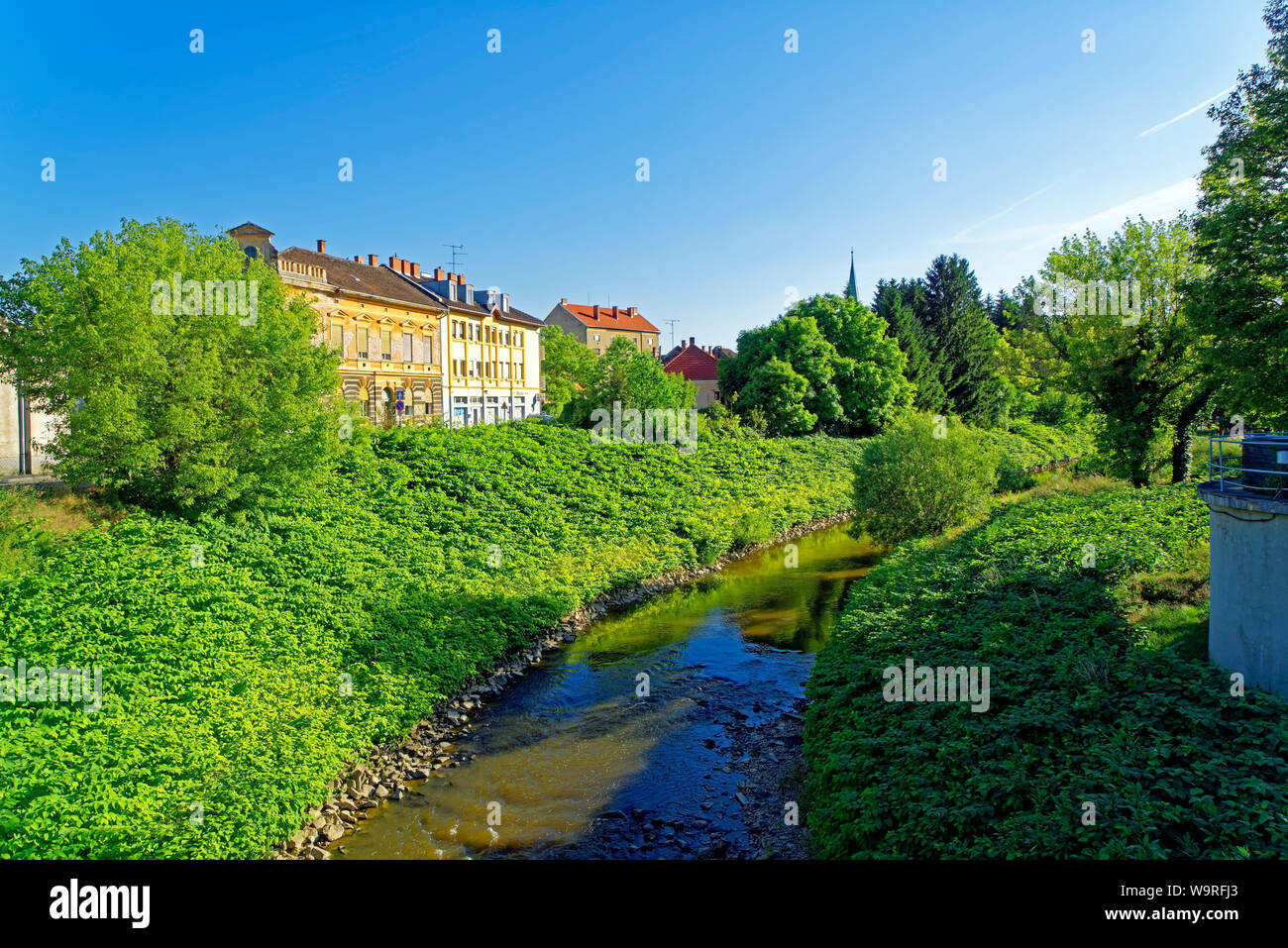Raba river Banque de photographies et d’images à haute résolution - Alamy