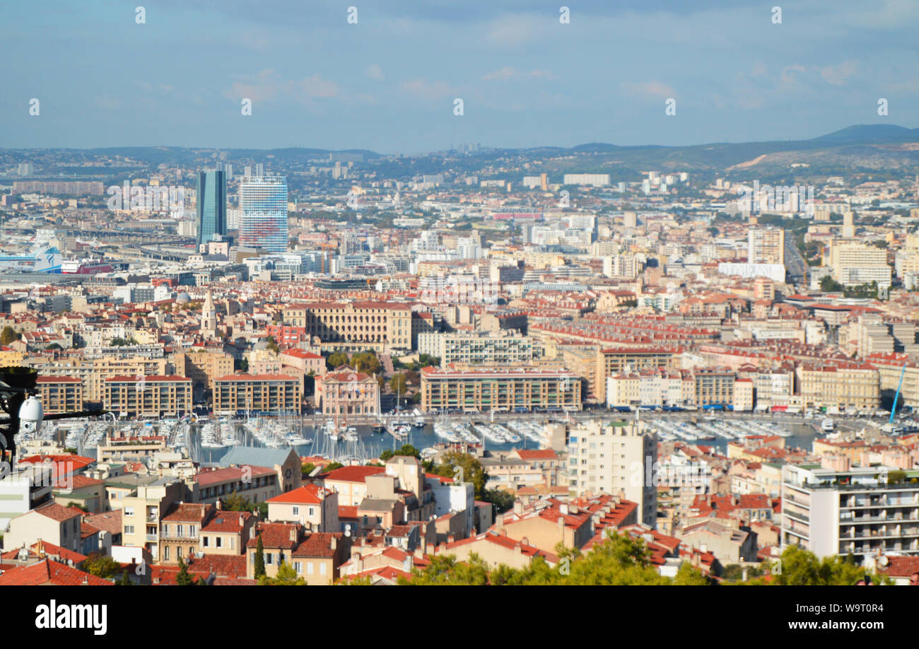 Vue De Marseille De La Mer Banque d'image et photos - Alamy