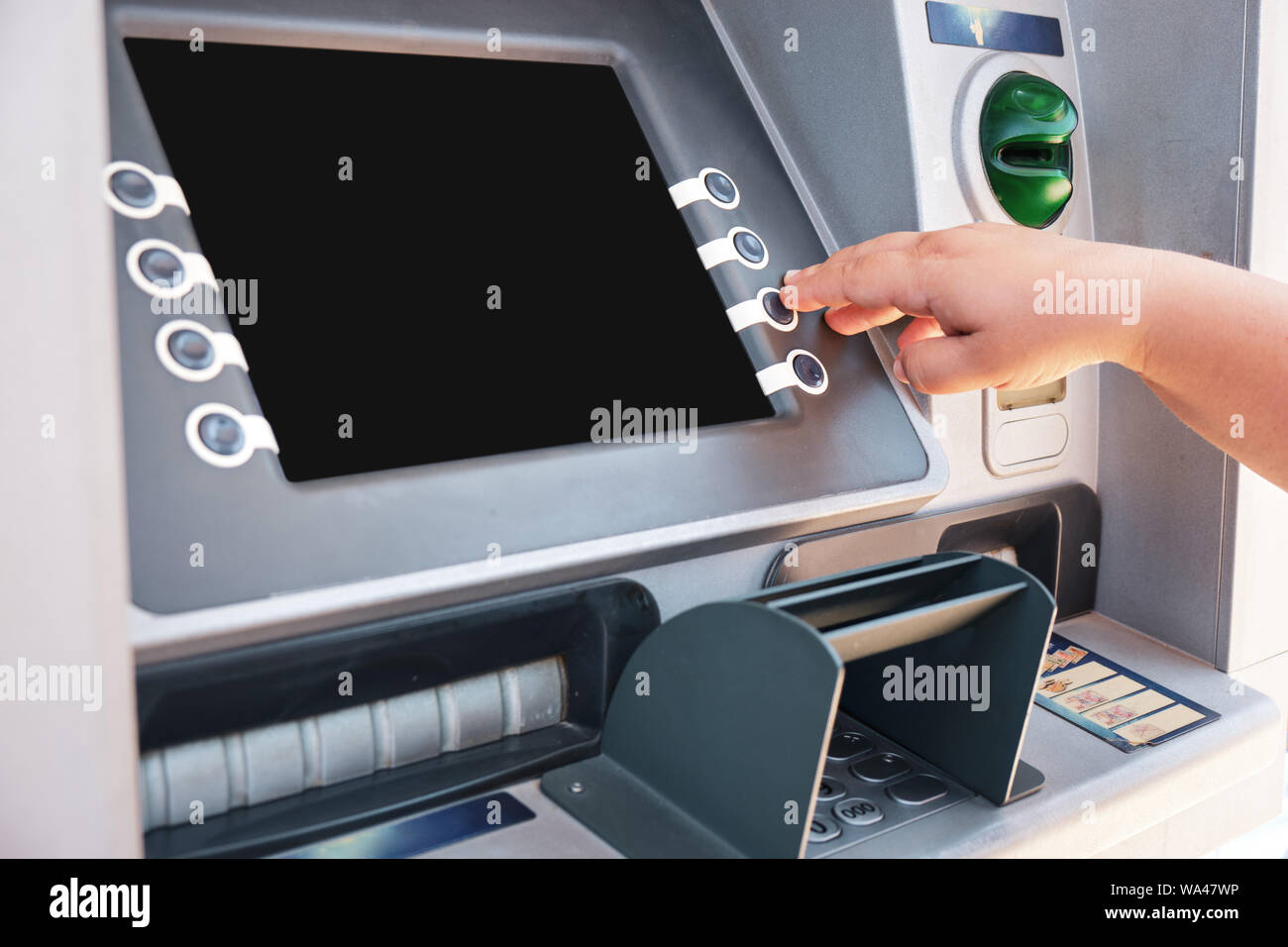 Transaction atm Banque de photographies et d’images à haute résolution ...