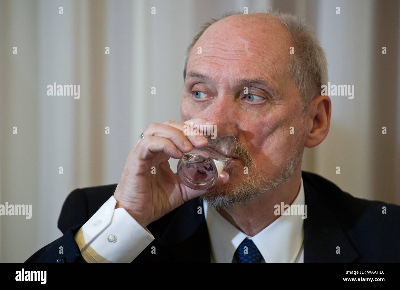 Antoni macierewicz Banque de photographies et d’images à haute ...