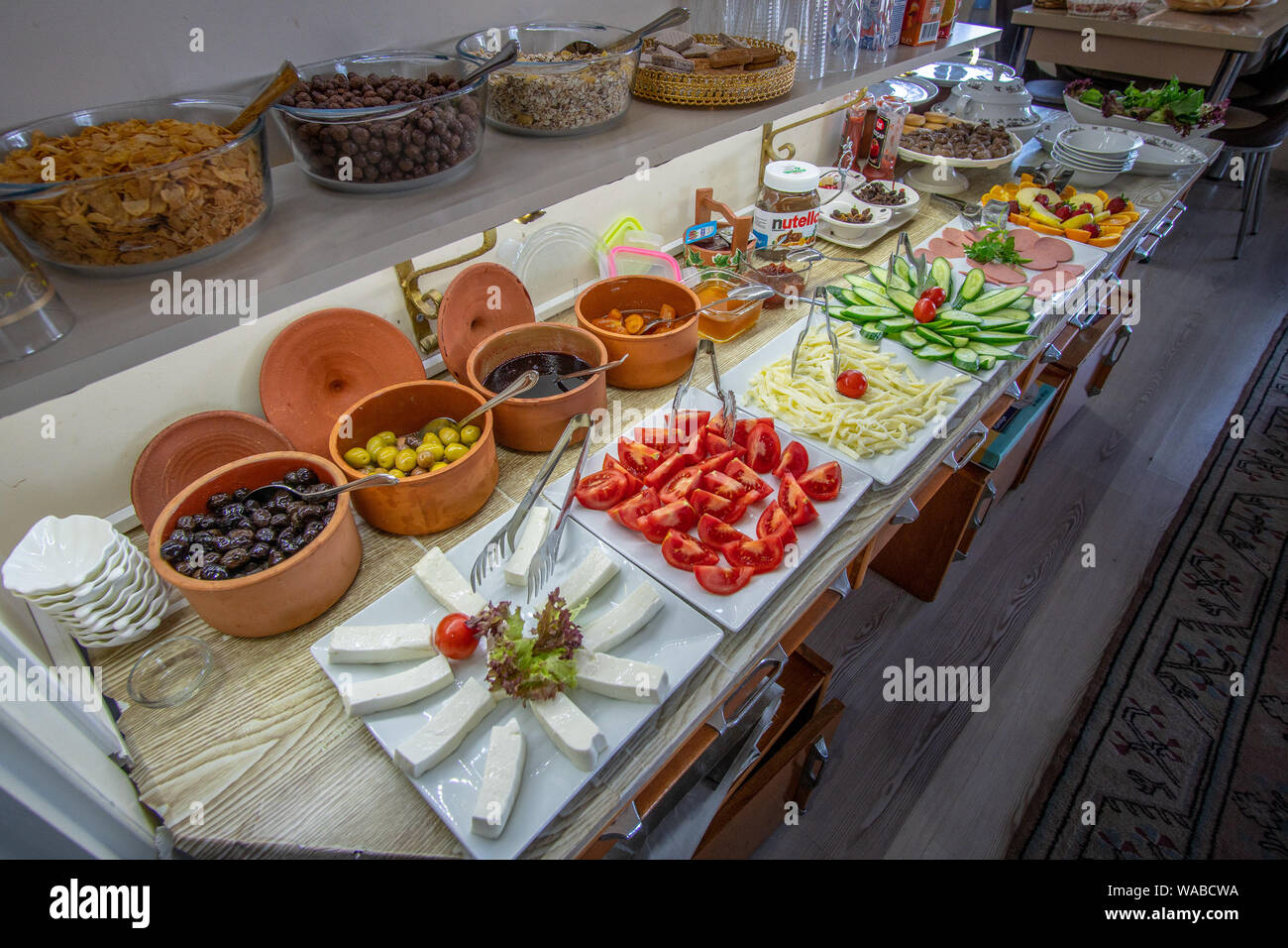 Turkish breakfast buffet Banque de photographies et d’images à haute ...
