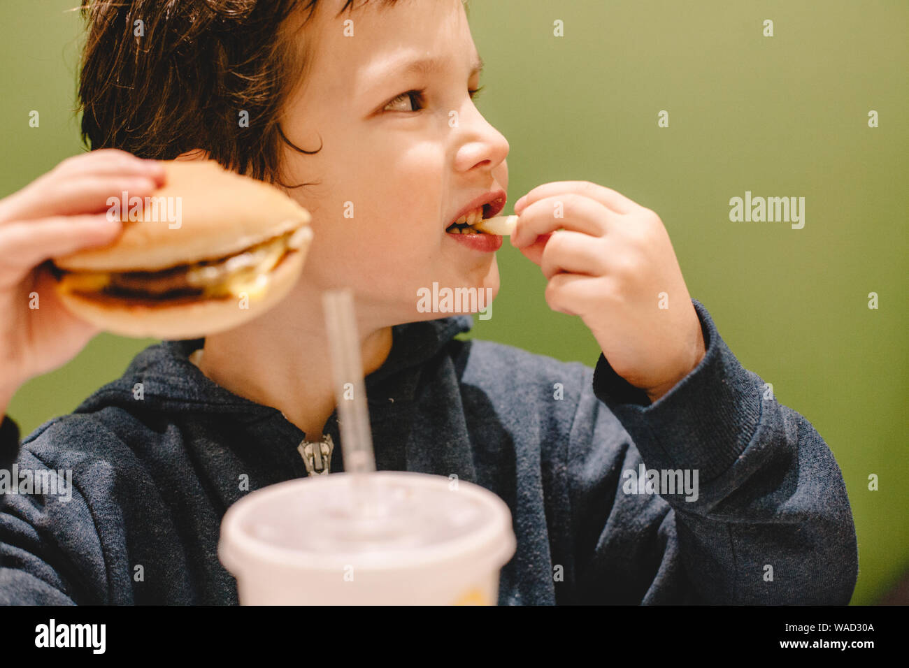 French boy Banque de photographies et d’images à haute résolution - Alamy