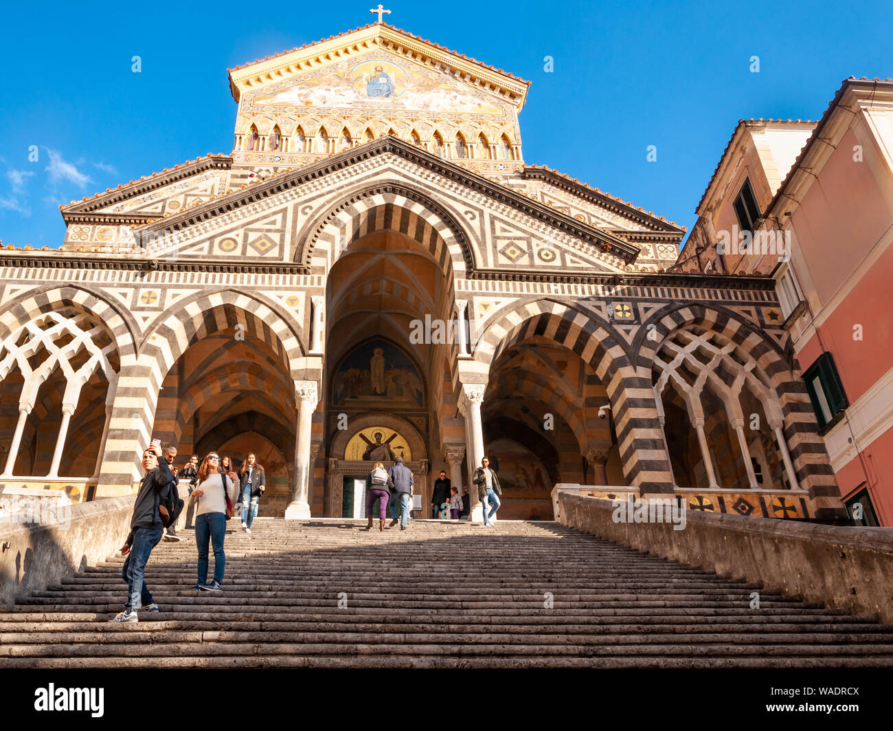 Cathédrale De Naples Banque d'image et photos - Alamy