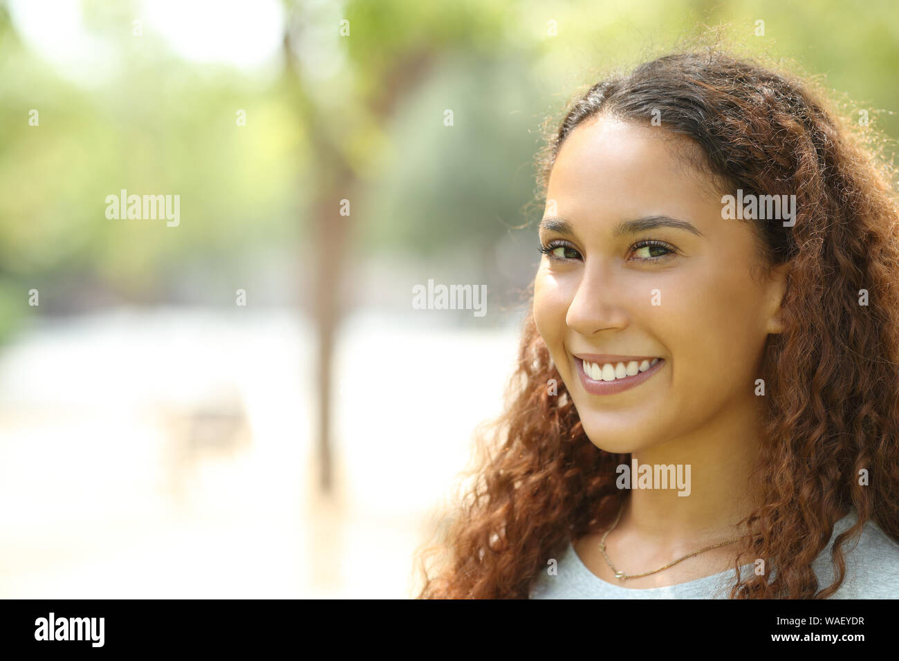 Beauty metisse woman Banque de photographies et d’images à haute ...