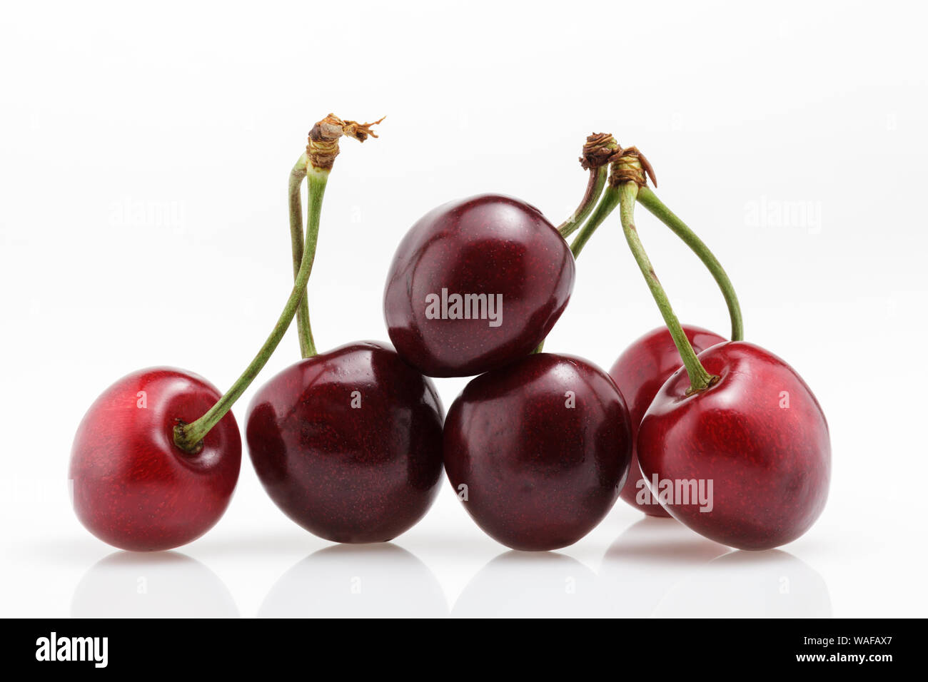 Cerises rouges Banque de photographies et d’images à haute résolution ...