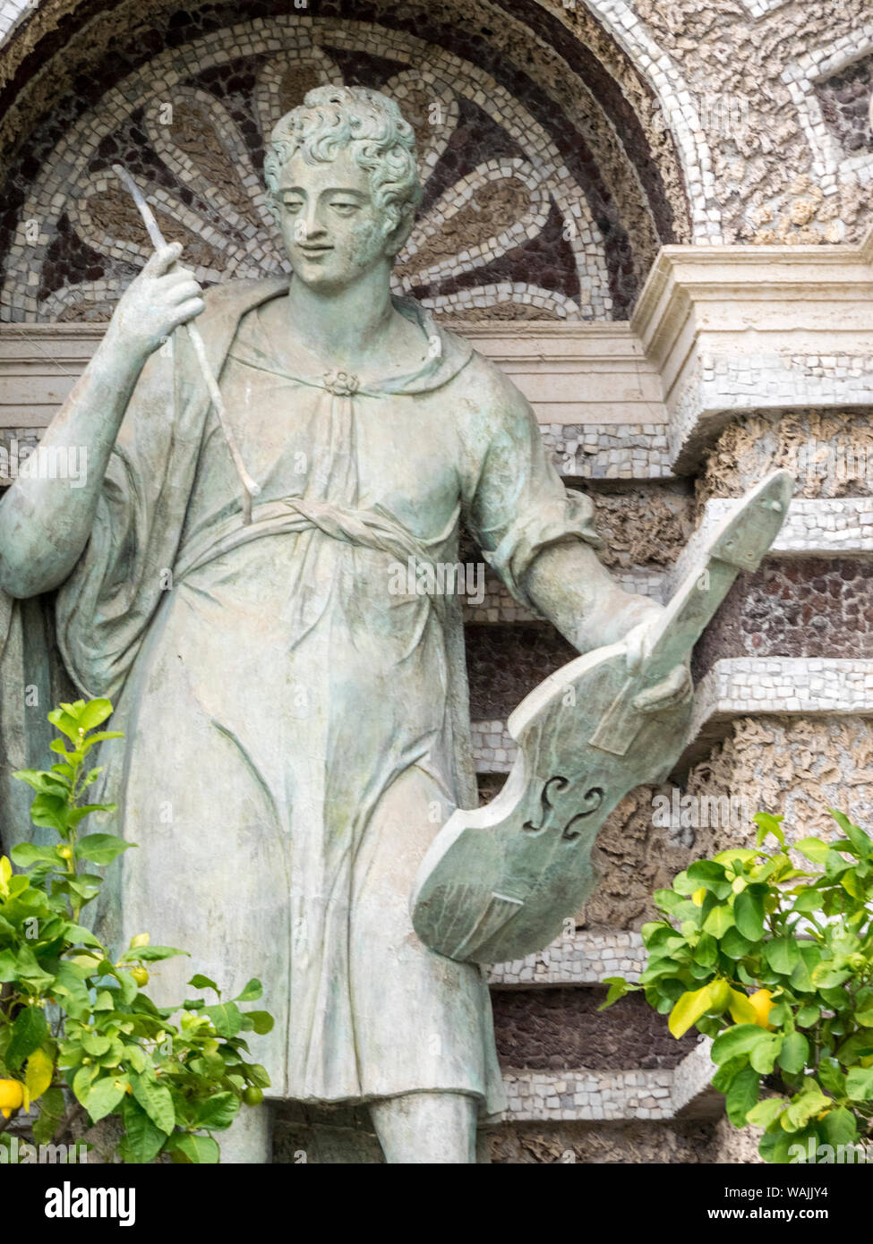 Orpheus statue Banque de photographies et d’images à haute résolution ...