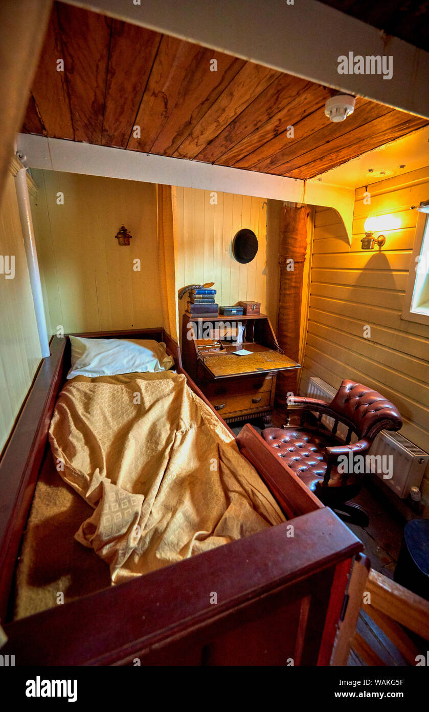 Riverside museum designed by zaha hadid Banque de photographies et d ...