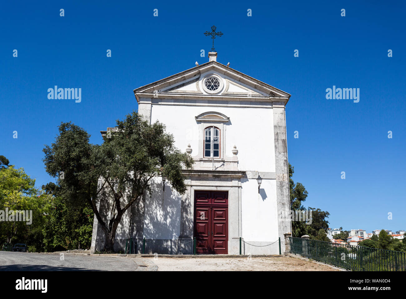 Façade du Sanctuaire de Notre-Dame de la roche, construit au 19ème ...