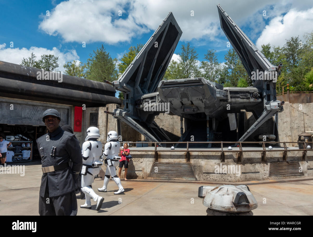 Orlando, FL/USA-8/20/19 : une bataille navire à Disney World Studios de ...