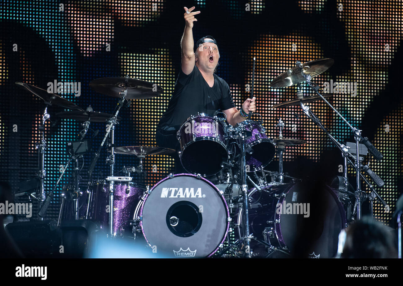 Lars ulrich metallica performs live Banque de photographies et d’images ...