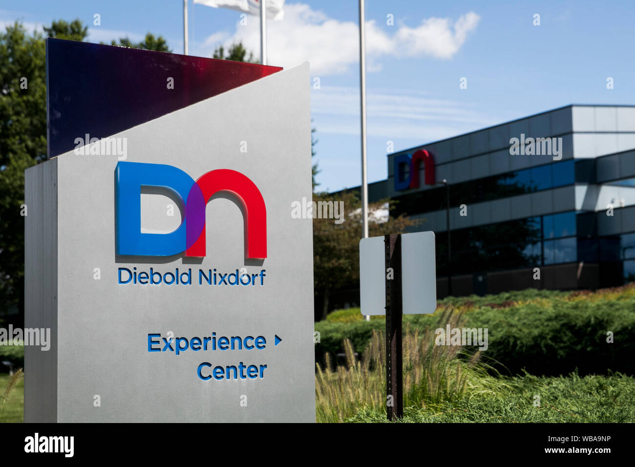 Diebold nixdorf Banque de photographies et d’images à haute résolution ...