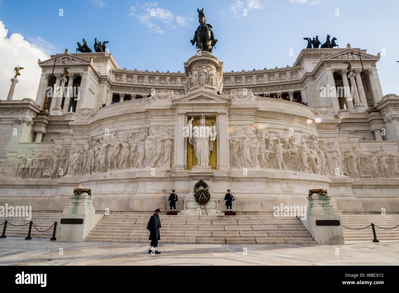 Monumento vittorio emmanuele ii Banque de photographies et d’images à ...